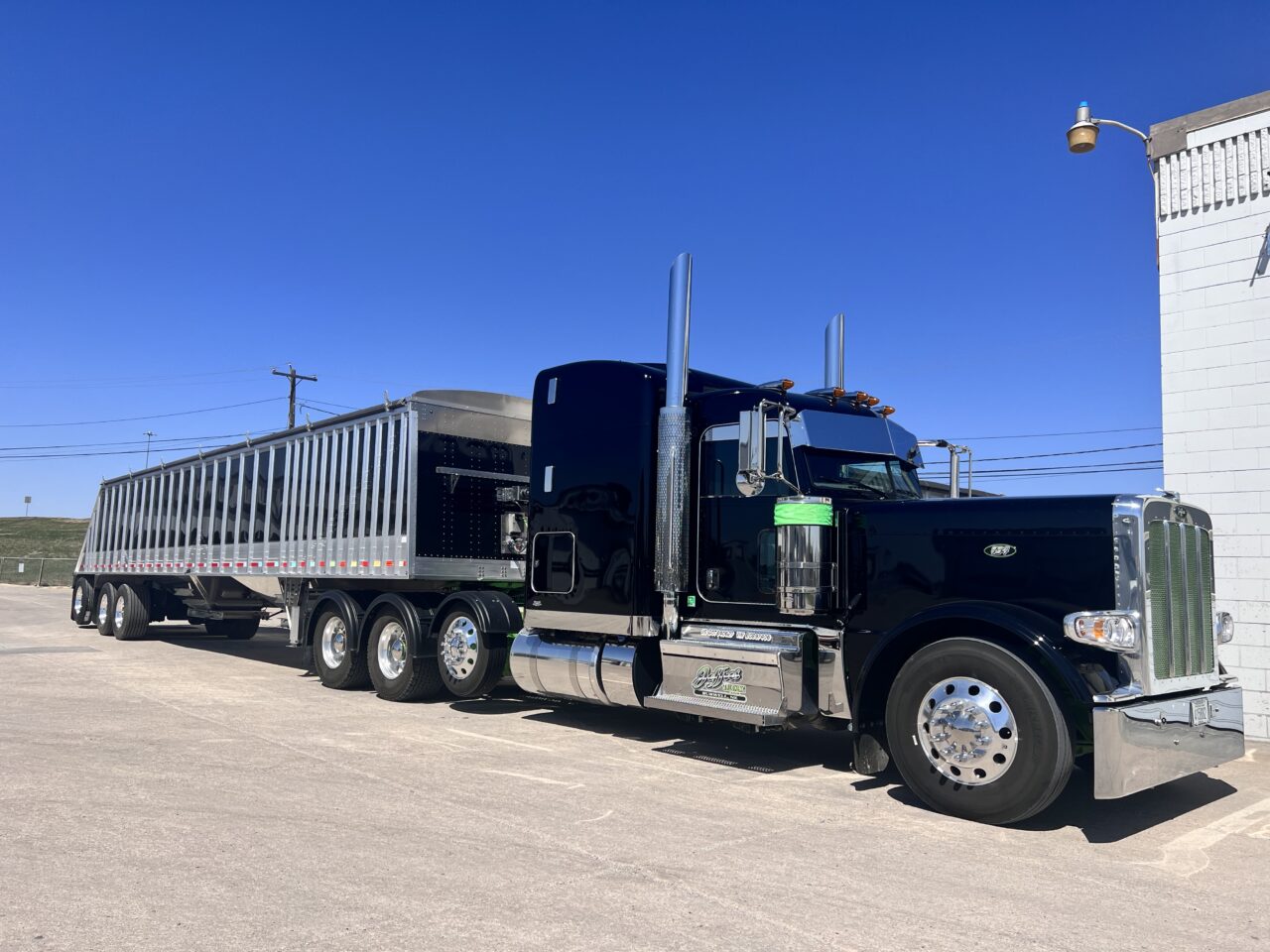 Commodity Hopper Bottom Farm Grain Trailers, Aluminum Dump Body ...
